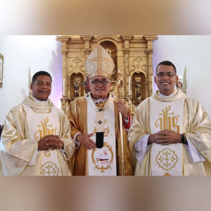 Ordenados dos nuevos sacerdotes en la Arquidiócesis de Coro